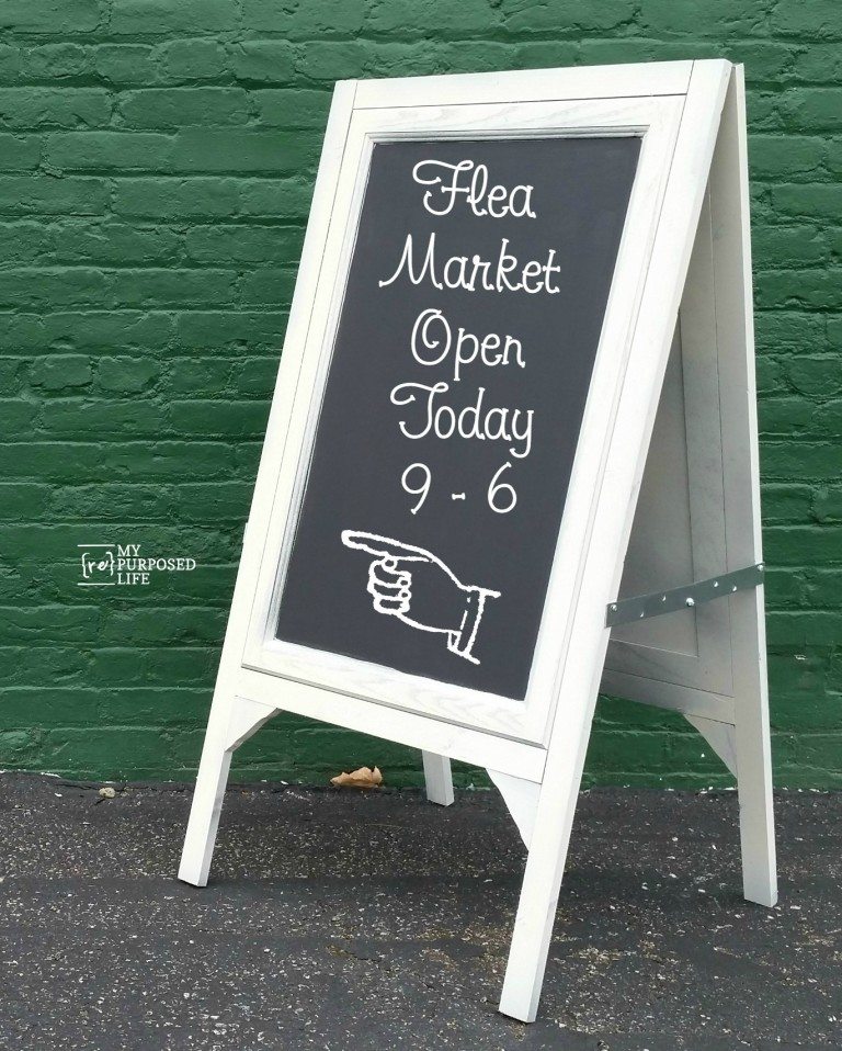 repurposed crib easel or sandwich board