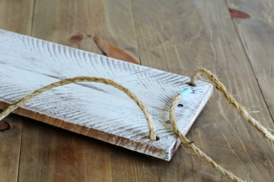 DIY Pallet Wood Hanging Rope Shelf - My Repurposed Life®