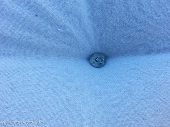 Button Tufting 101 {3 easy steps} - My Repurposed Life®