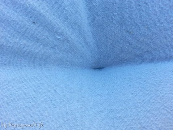 Button Tufting 101 {3 easy steps} - My Repurposed Life®