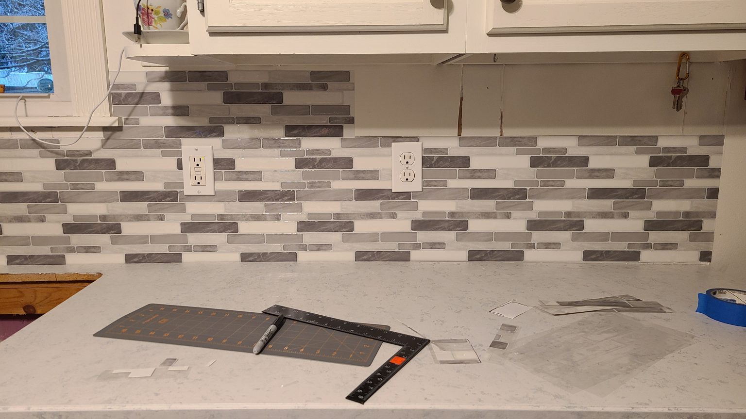 How To: Peel and Stick Backsplash - My Repurposed Life®