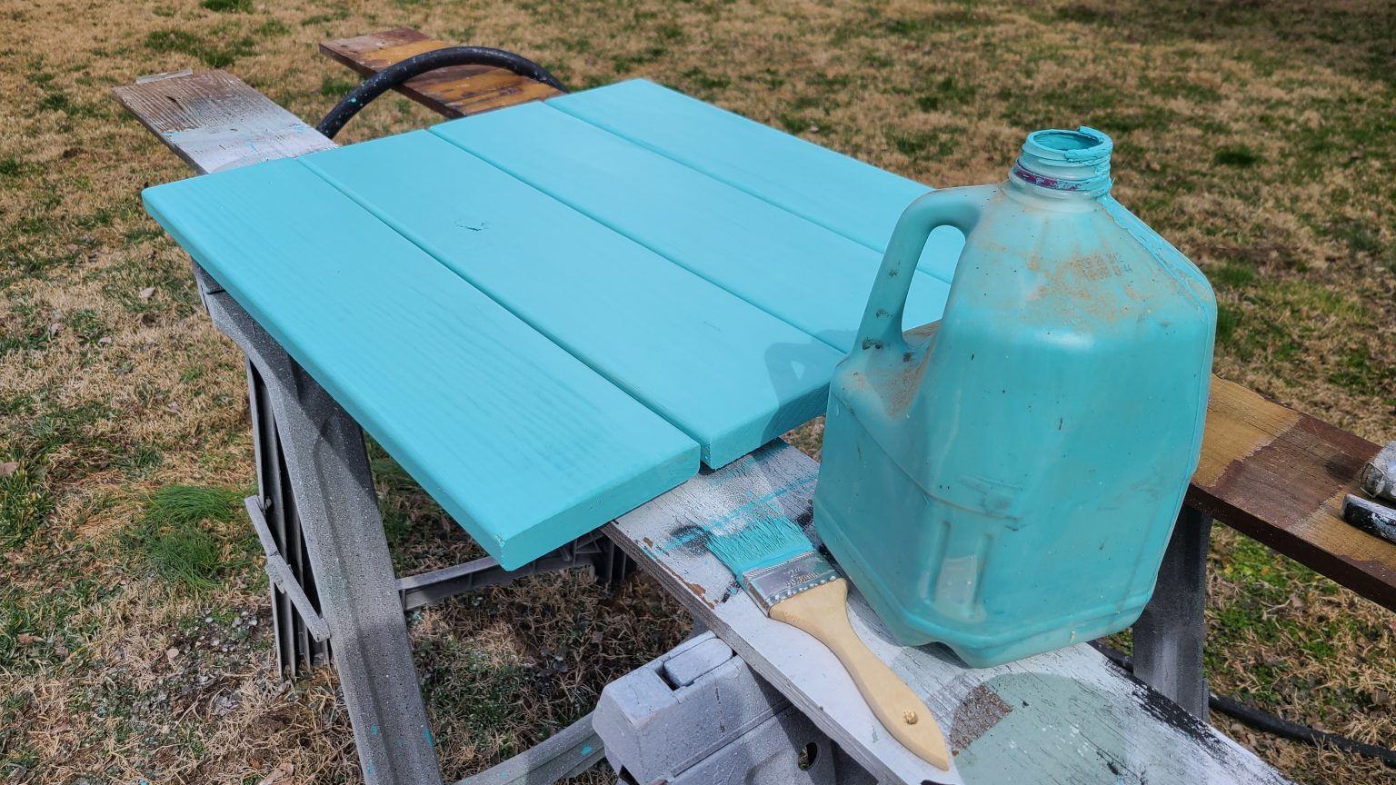upcycled metal table | outdoor coffee table - My Repurposed Life®