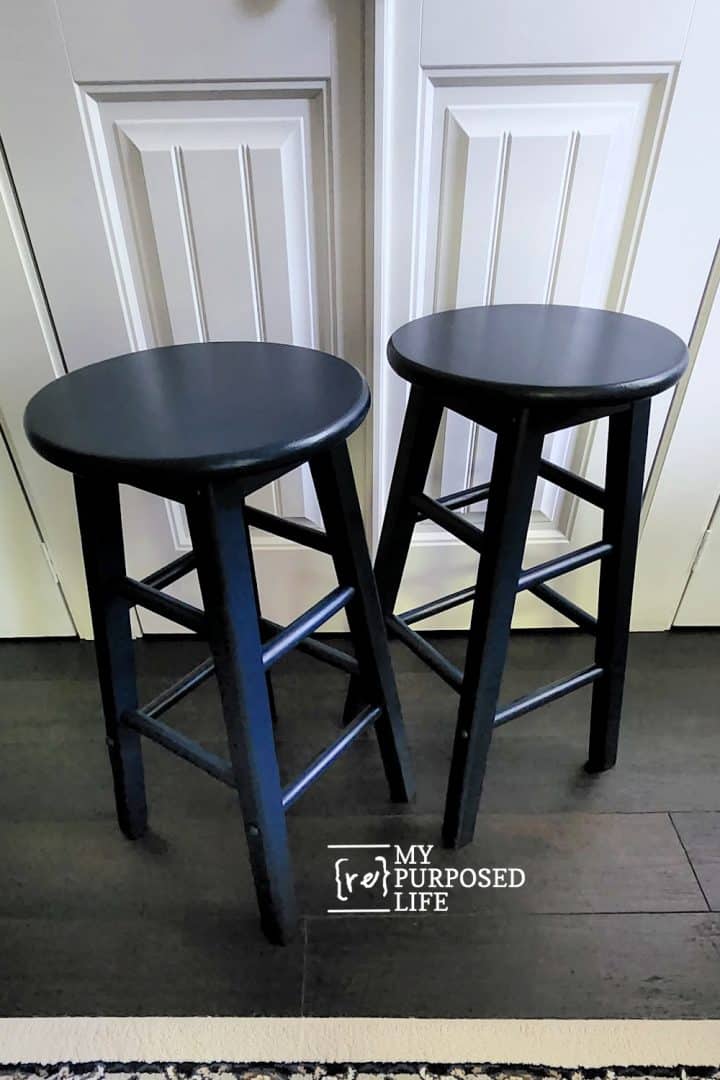 Navy Blue Bar Stools With Rub-on Transfer | Easy Thrift Store Makeover ...