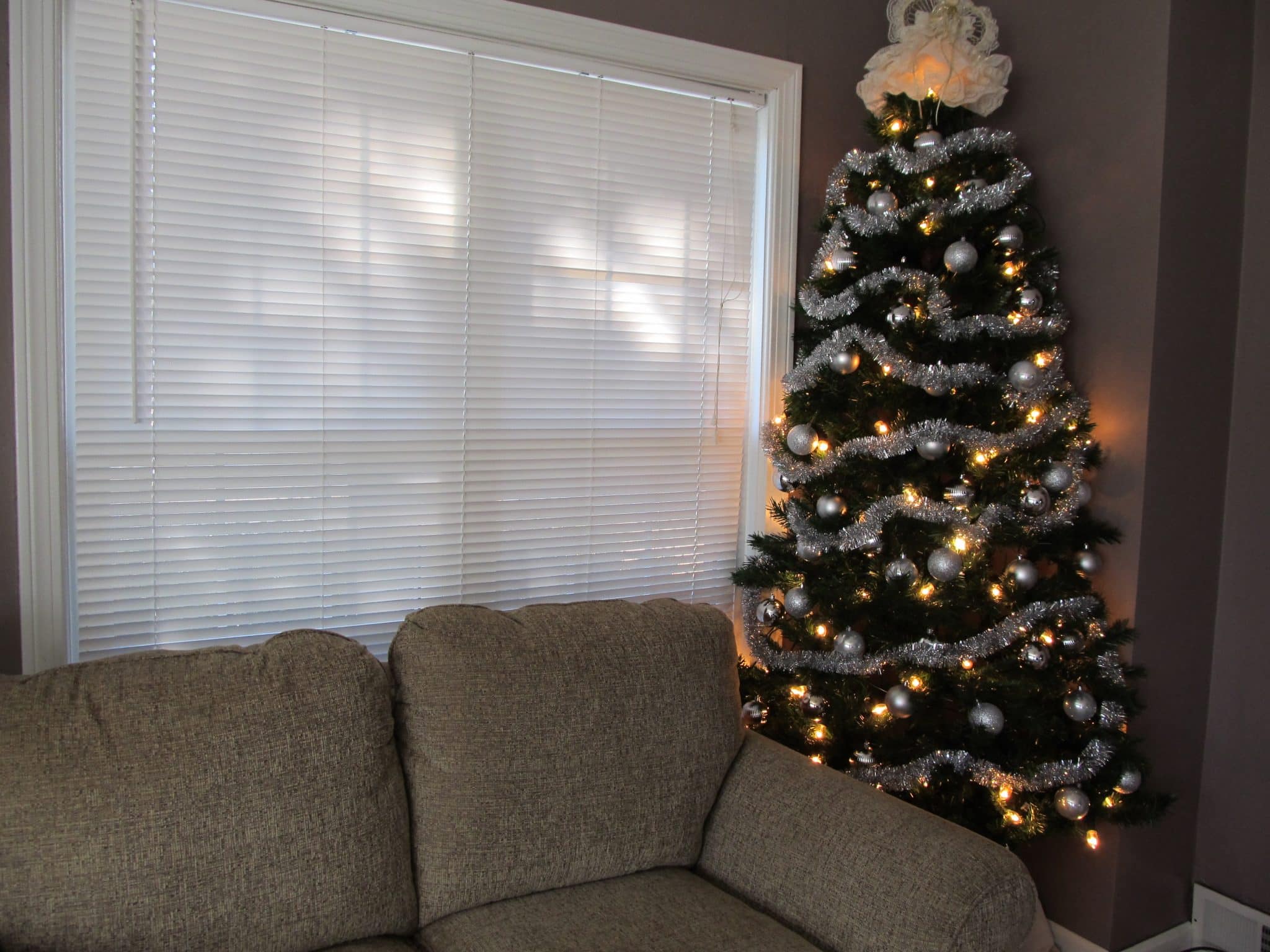 DIY Corner Christmas tree - My Repurposed Life®