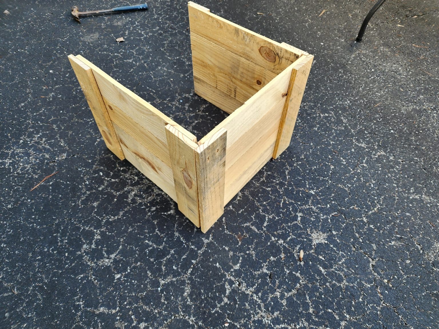 Pallet Wood Tree Collar | Simple Design You Can Make - My Repurposed Life®