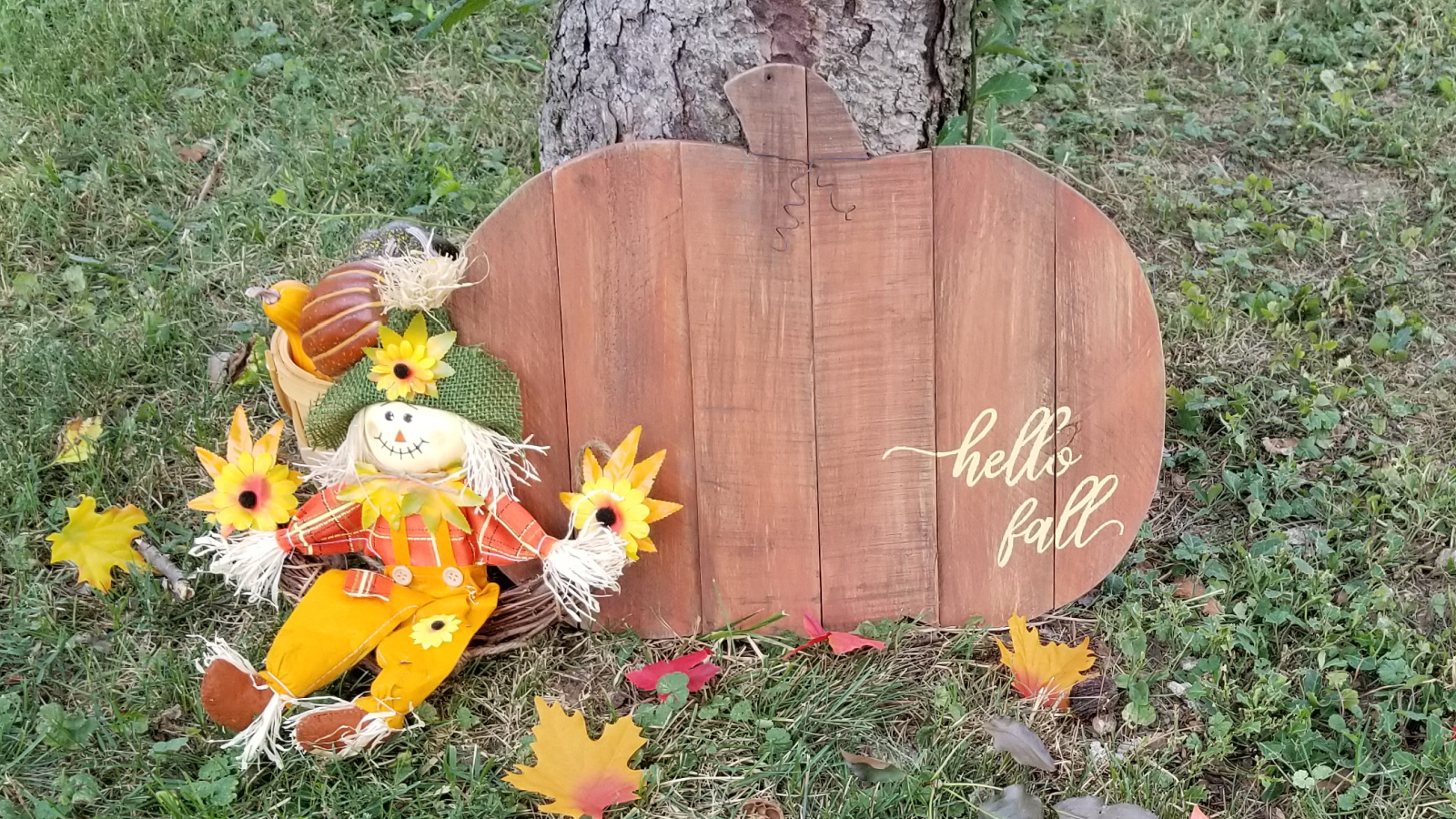Hello Fall Rustic Pumpkin Sign - My Repurposed Life®