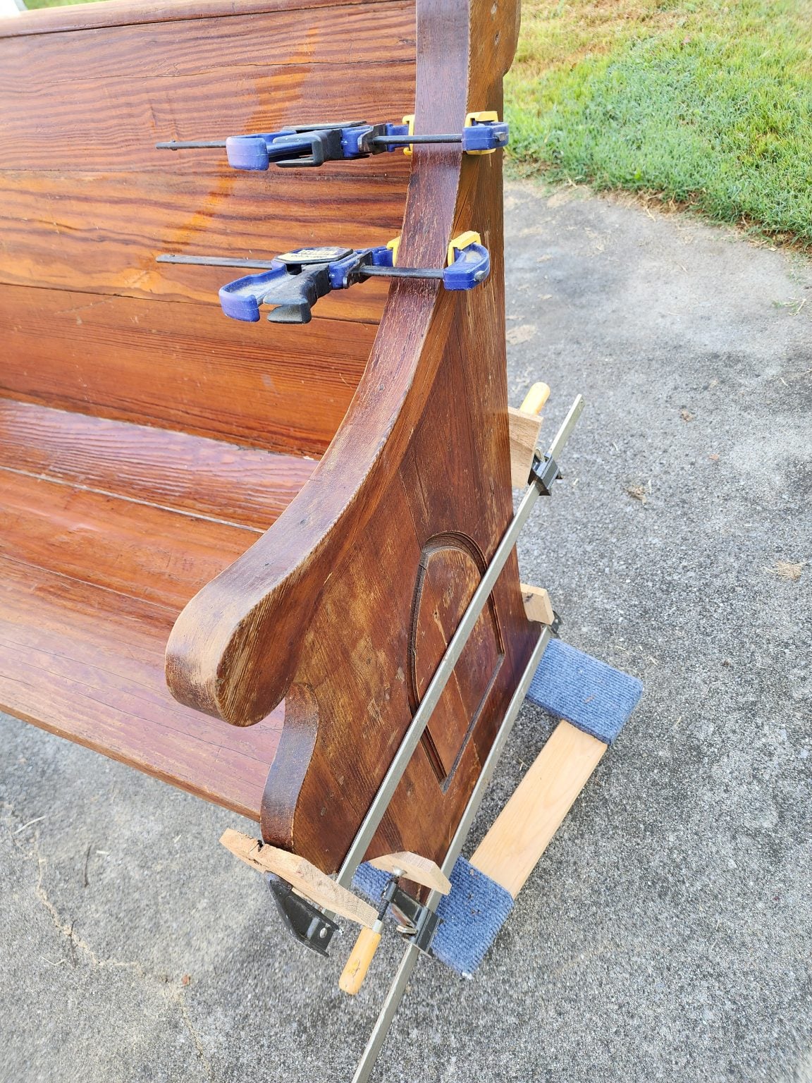 Small Church Pew Makeover - My Repurposed Life®