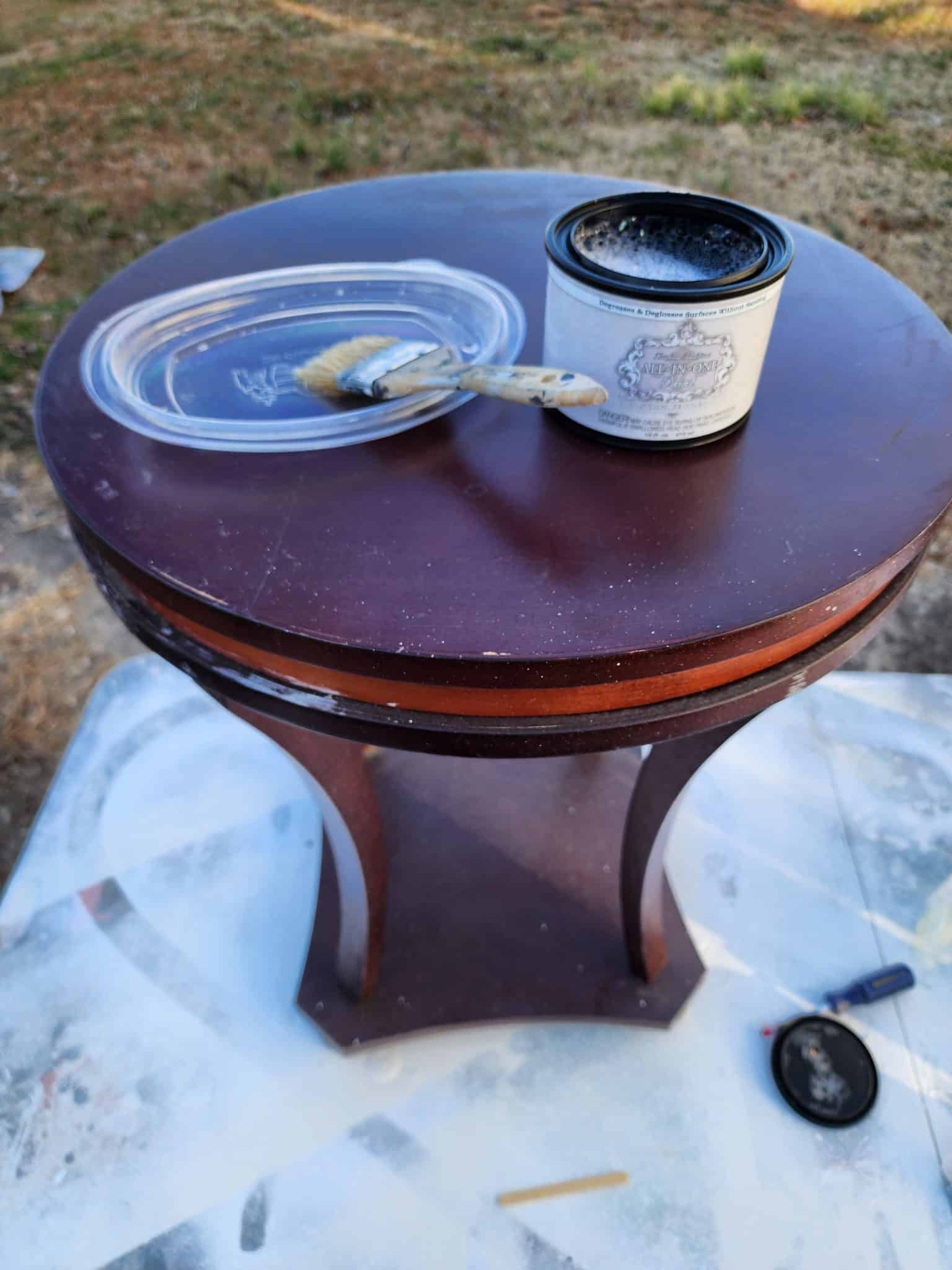 Round Side Table Makeover - My Repurposed Life®