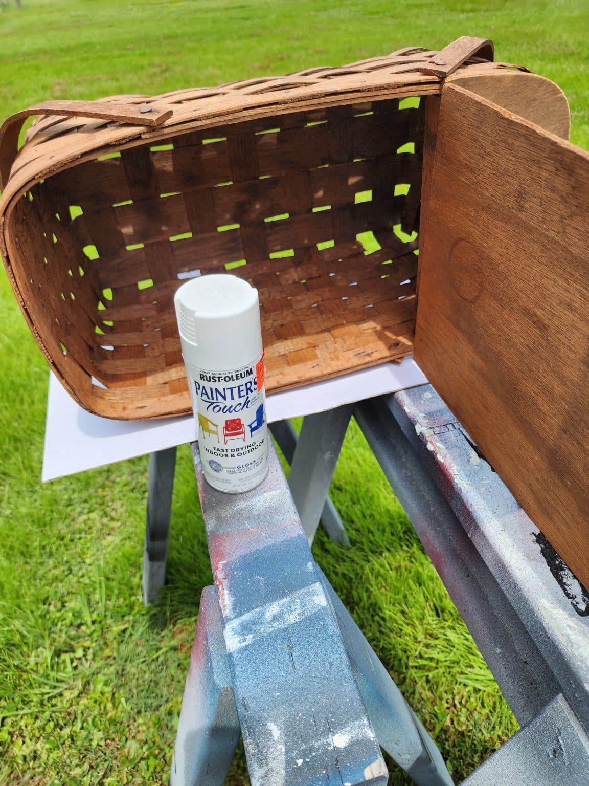 Vintage Picnic Basket Makeover - My Repurposed Life®