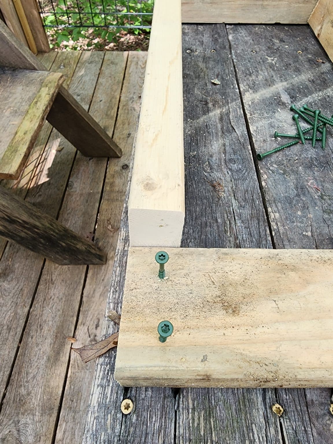 Scrap Wood 2x4 Outdoor Sofa - My Repurposed Life®