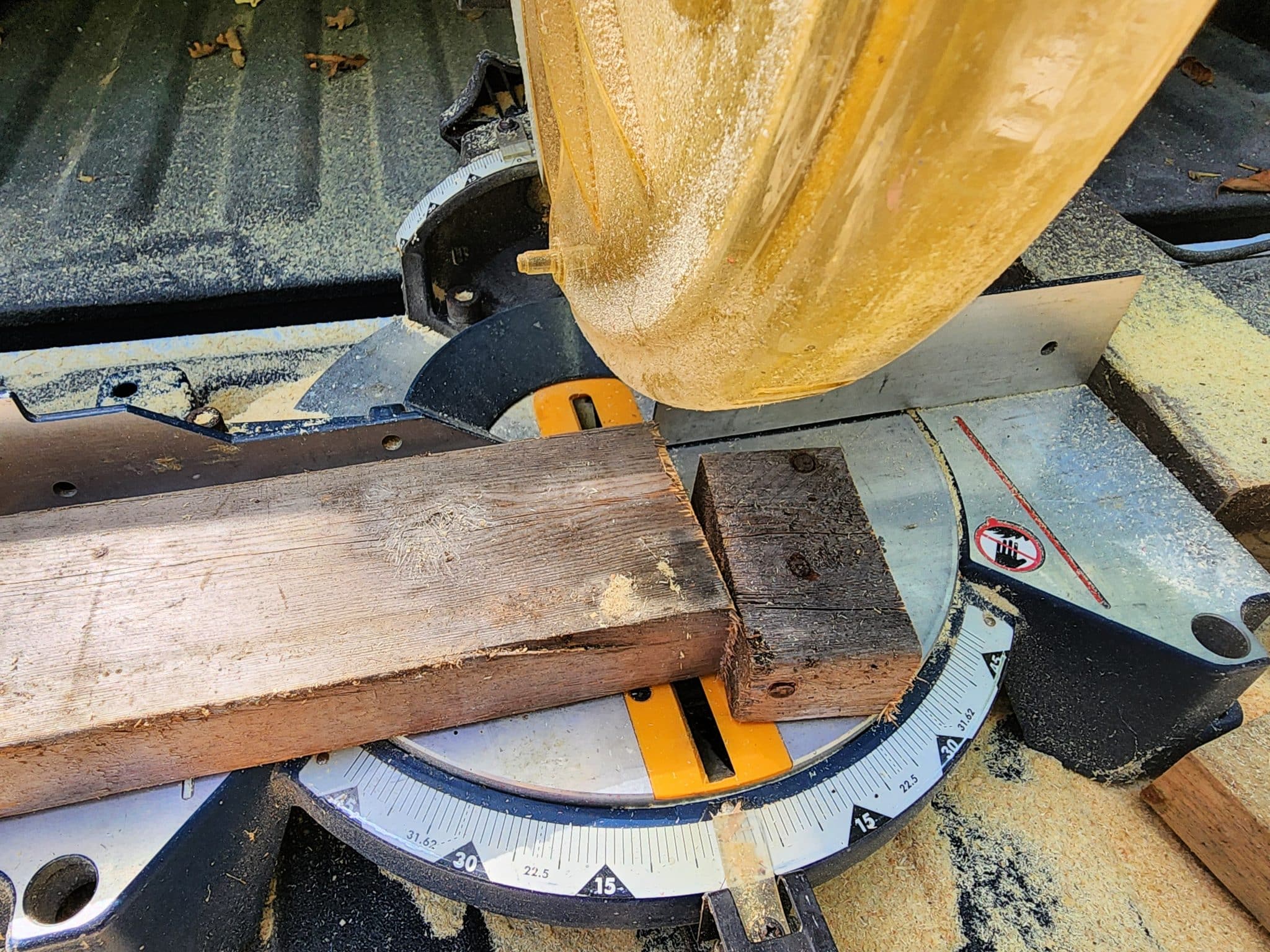 Scrap Wood 2x4 Outdoor Sofa - My Repurposed Life®