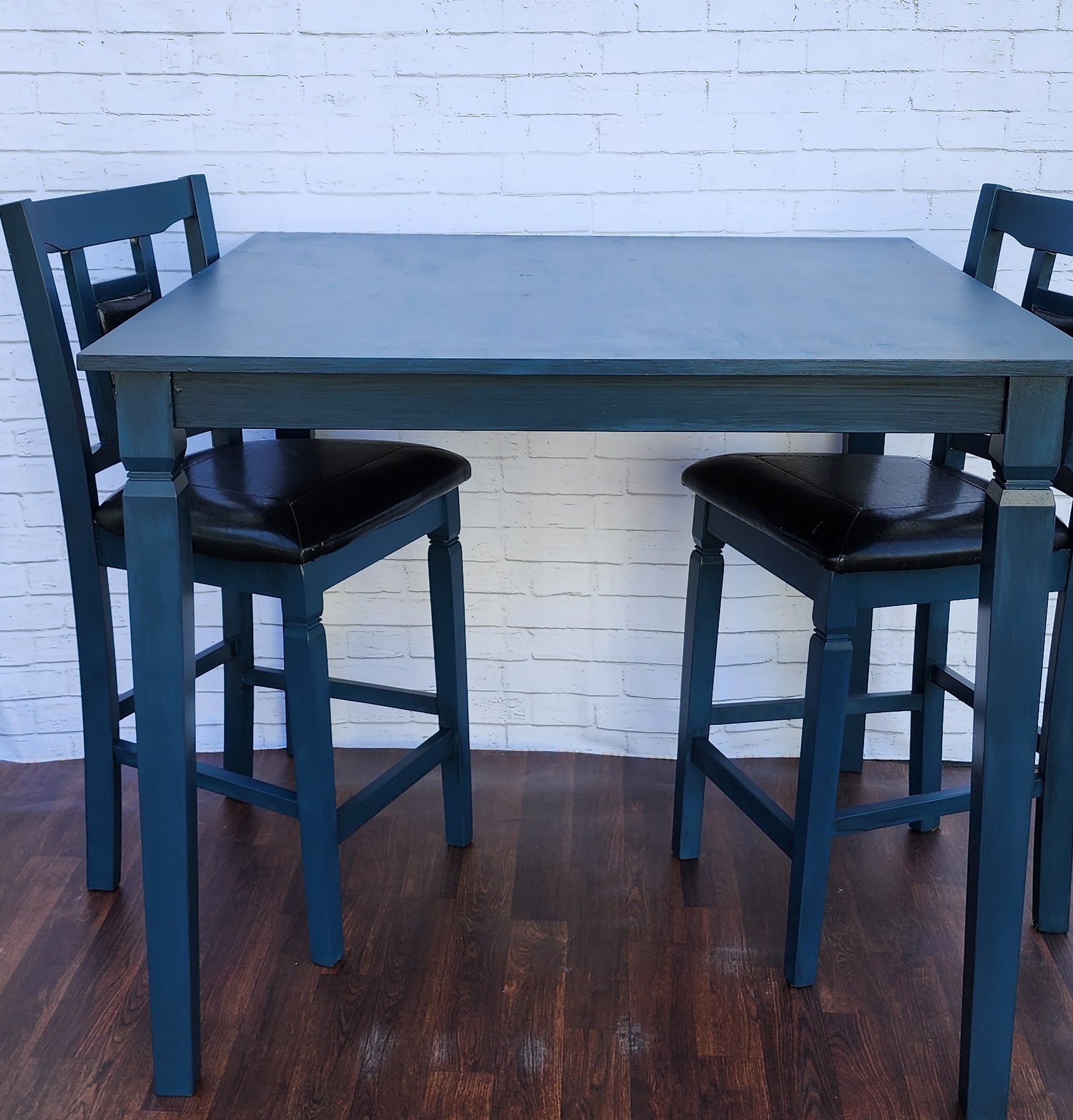 Pub Table Furniture Flip With Paint and Simple Fixes - My Repurposed Life®